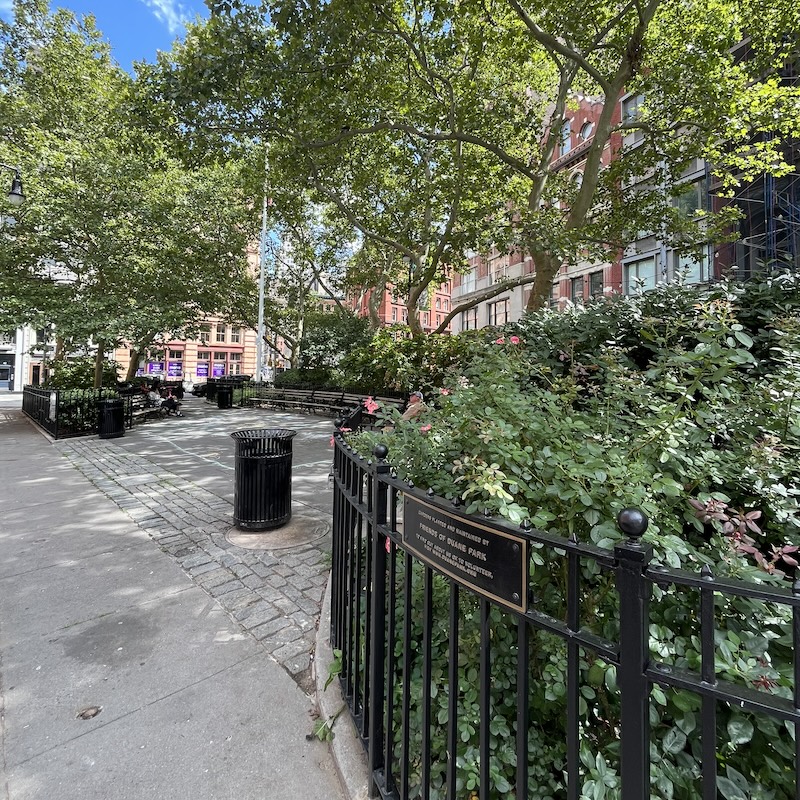 Tribeca Self-Guided Walking Tour - Walk This Way NYC